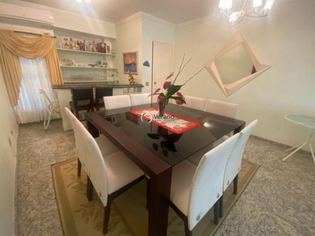 Apartamento com 4 dormitórios à venda, 140 m² por R$ 750.000,00 E