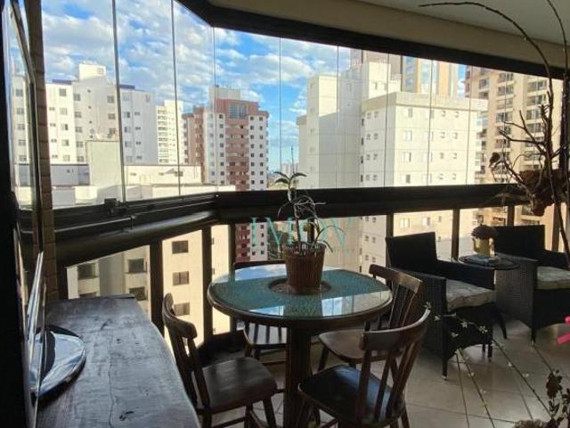 Apartamento com 4 dormitórios à venda, 144 m² por R$ 1.450.000,00 Jardim Aquarius São José dos C