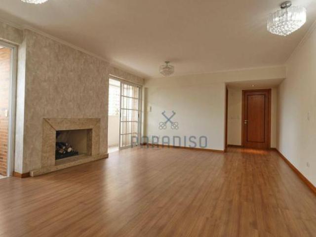 Apartamento com 4 dormitórios à venda, 145 m² por R$ 1.700.000,00 Água Verde Curitiba/PR