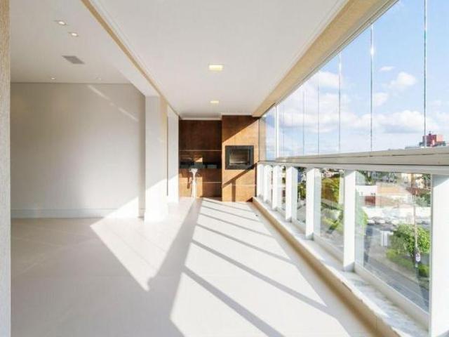 Apartamento com 4 dormitorios a venda, 158 m2 Agua Verde Curitiba/PR