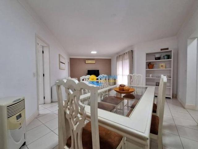 Apartamento com 4 dormitórios à venda, 160 m² por R$ 950.000,00 Pitangueiras Guarujá/SP