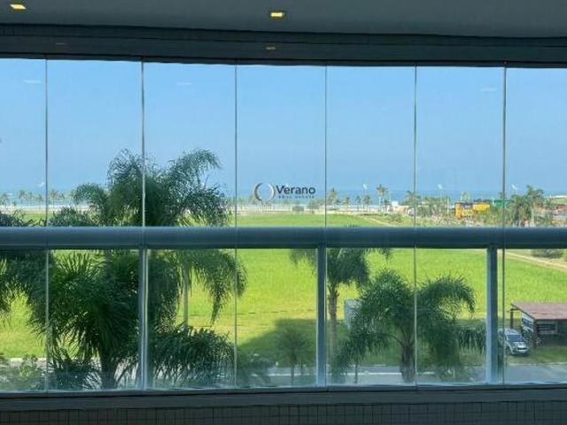 Apartamento com 4 dormitórios à venda, 169 m² por R$ 1.900.000,00