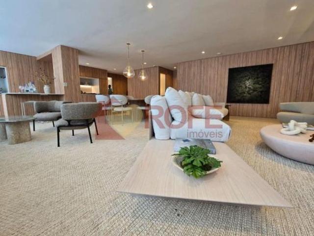 APARTAMENTO ALTO PADRÃO | 171m² | 4 DORMITÓRIOS | CONTRAPISO | BROOKLIN