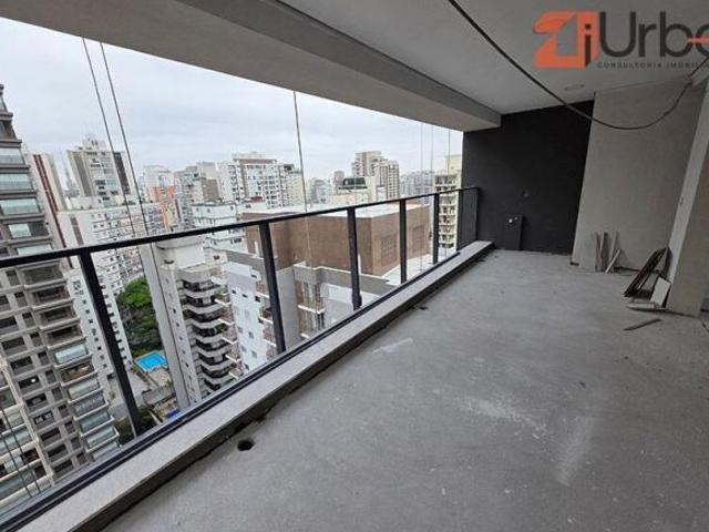 Apartamento com 4 dormitórios à venda, 171m², próximo à Av. Sumaré e Av. Pacaembu