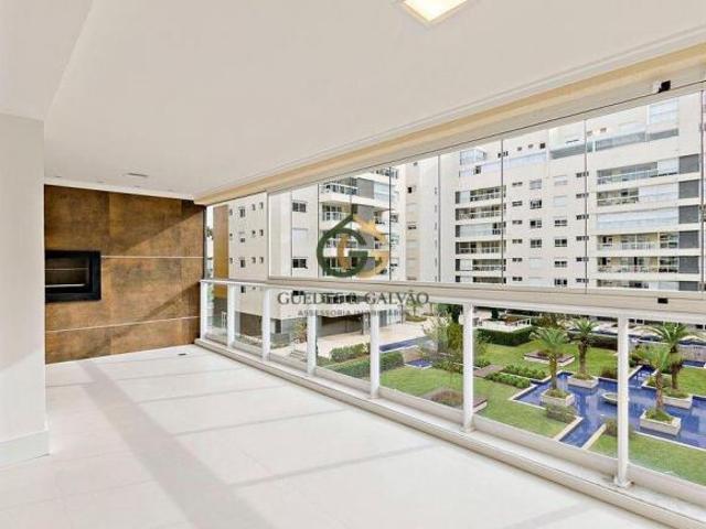 Apartamento com 4 dormitórios à venda, 188 m² por