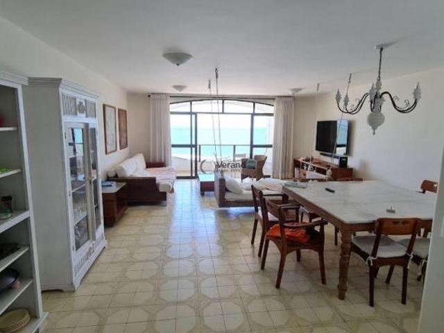 Apartamento com 4 dormitórios à venda, 190 m² por R$ 1.200.000,00