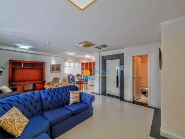 Apartamento com 4 dormitórios à venda, 190 m² por R$ 1.500.000,00 Pitangueiras Guarujá/SP