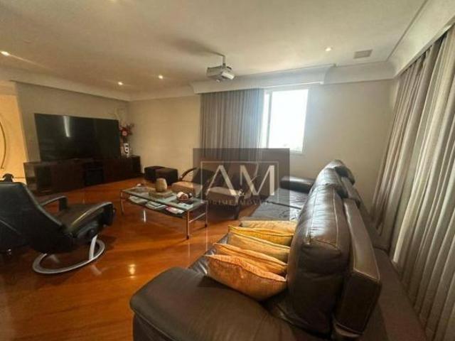 Apartamento com 4 dormitórios à venda, 190 m² por R$ 1.590.000 Rua Winifred, 200 Vila Carrão