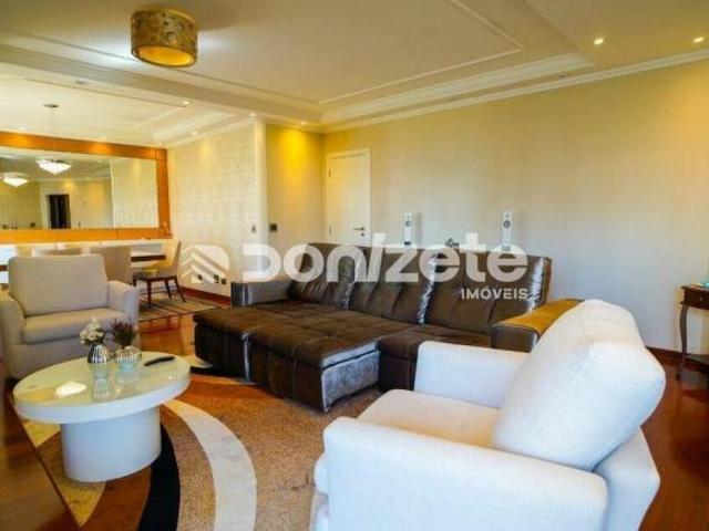 Apartamento à venda no Centro de Santo André | 4 dorms 3 suítes | 198m² |