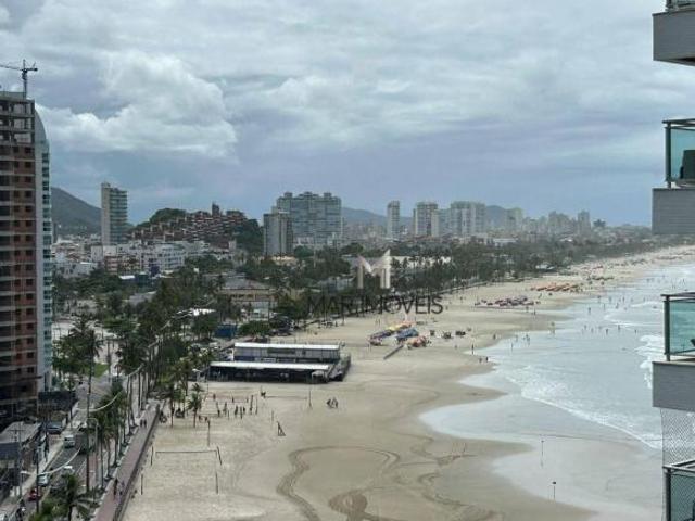 Apartamento com 4 dormitórios à venda, 130 m² por R$ 700.000,00 Pitangueiras Guarujá/SP