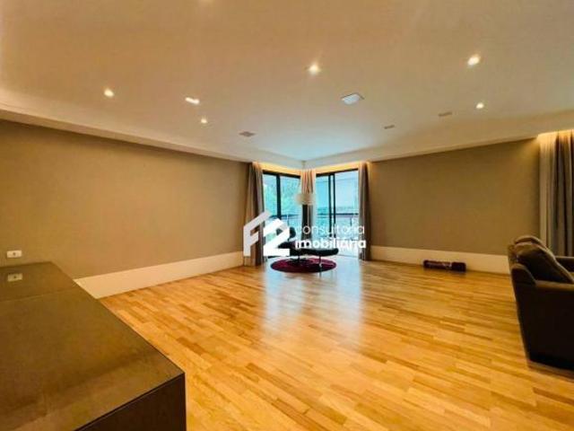 Apartamento com 4 dormitórios à venda, 243 m² Campo Belo São Paulo/SP