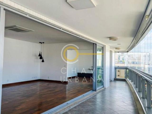 Apartamento com 4 dormitórios à venda, 264 m² por R$ 3.450.000,00 Boqueirão Santos/SP