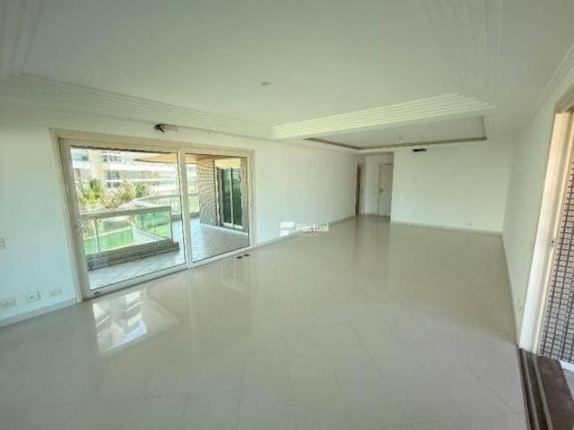 Apartamento com 4 dormitórios à venda, 265 m² por R$ 10.900.000,00 Riviera de São Lourenço Berti