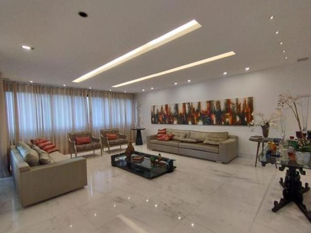 Apartamento com 4 dormitórios à venda, 275 m² por R$ 4.700.000,00 Belvedere Belo Horizonte/MG