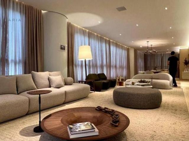 Apartamento com 4 dormitórios à venda, 279 m² por R$ 5.255.631,00 Setor Bueno Goiânia/GO