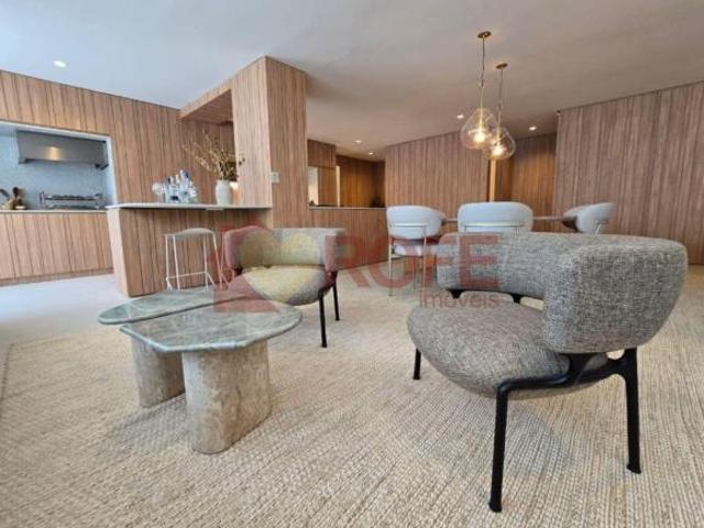 APARTAMENTO ALTO PADRÃO | 200m² | 4 SUÍTES | CONTRAPISO | BROOKLIN