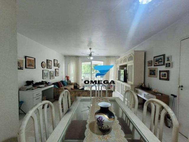 Apartamento com 4 dormitórios à venda, 200 m² por R$ 600.000,00 Pitangueiras Guarujá/SP