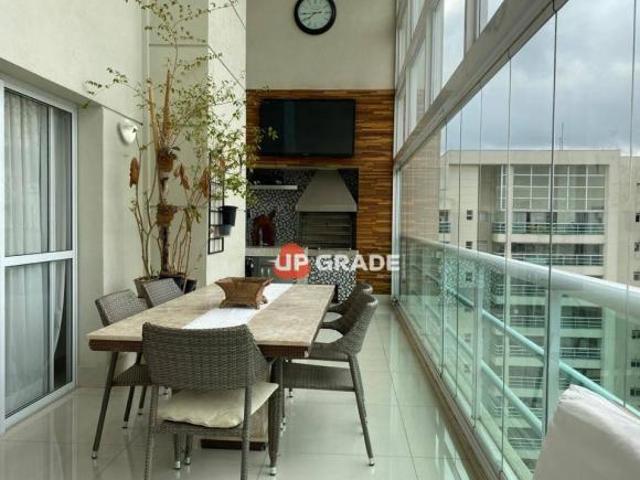 Apartamento com 4 dormitórios à venda, 202 m² por R$ 2.800.000,00 Alphaville Santana de Parnaíb