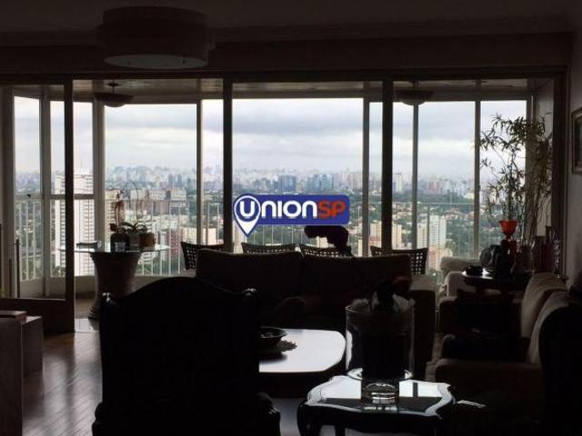 Apartamento com 4 dormitórios à venda, 207m² por R$ 1.200.000,00 Morumbi São Paulo/SP