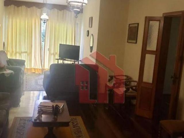 Apartamento com 4 dormitórios à venda, 209 m² por R$ 950.000,00 Aparecida Santos/SP