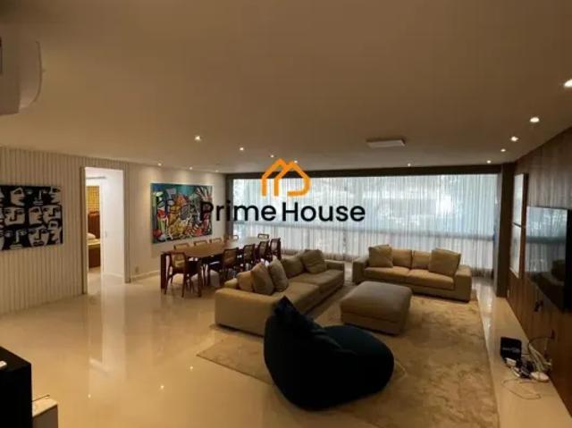 Apartamento com 4 dormitórios à venda, 210 m² por R$ 3.000.000,00 Barra da Tijuca Rio de Janeiro