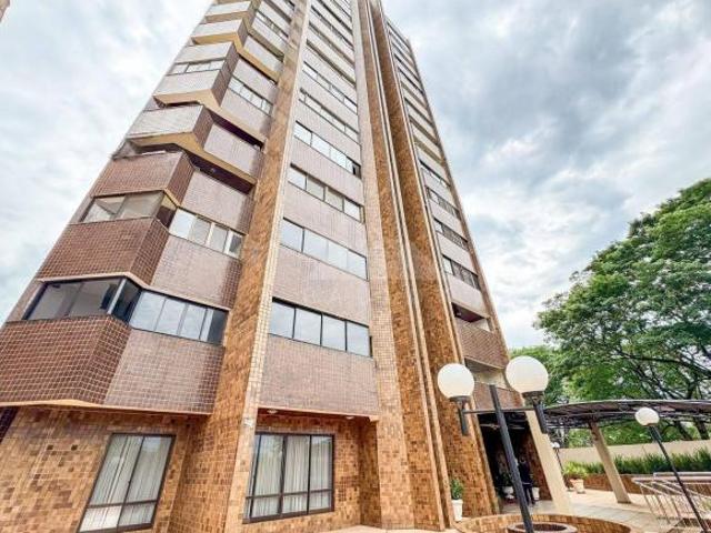 Apartamento com 4 dormitórios à venda, 214 m² por R$ 900.000,00 Edifício Residencial Royal Star