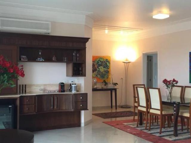 Apartamento com 4 dormitórios à venda, 220 m² Jardim Aquarius São José dos Campos/SP