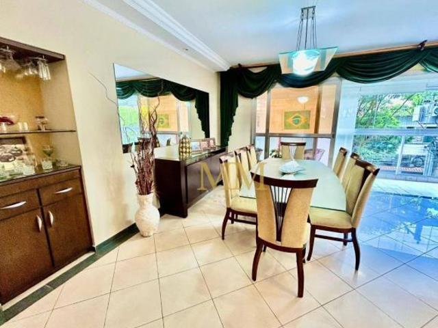 Apartamento com 4 dormitórios à venda, 220 m² por R$ 1.500.000,00 Aparecida Santos/SP