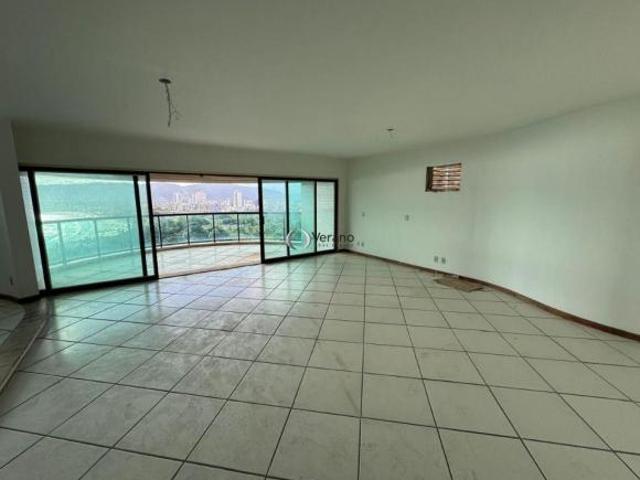 Apartamento com 4 dormitórios à venda, 224 m² por R$ 1.600.000,00