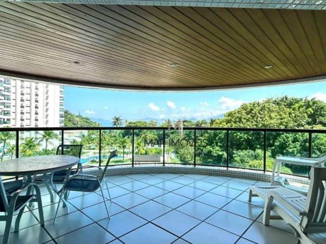Apartamento com 4 dormitórios à venda, 225 m² por R$ 1.540.000,00 Enseada Guarujá/SP