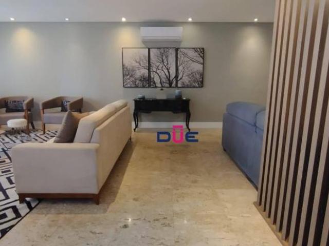 Apartamento com 4 dormitórios à venda, 233 m² por R$ 1.890.000,00 Embaré Santos/SP