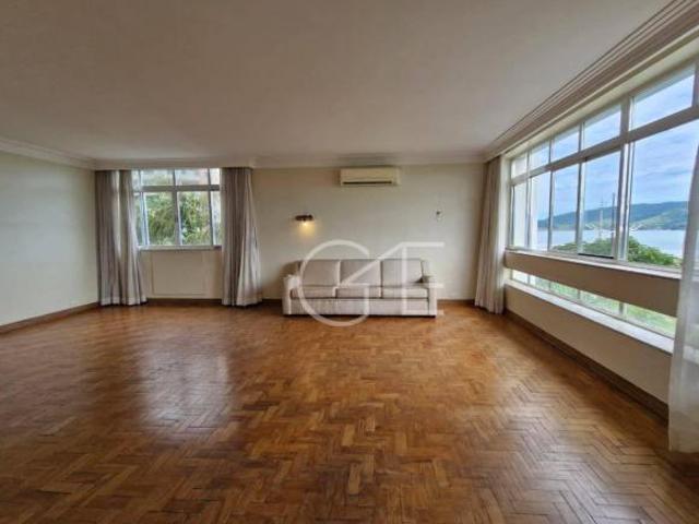 Apartamento com 4 dormitórios à venda, 230 m² por R$ 2.490.000,00 Boqueirão Santos/SP