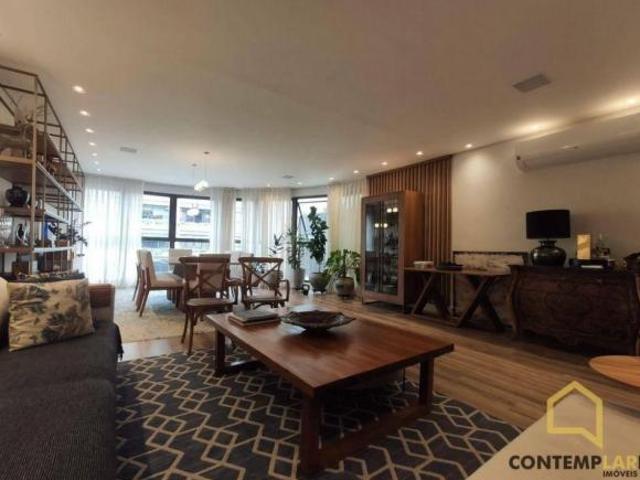 Apartamento com 4 dormitórios à venda, 236 m² por R$ 1.700.000,00 Boqueirão Santos/SP