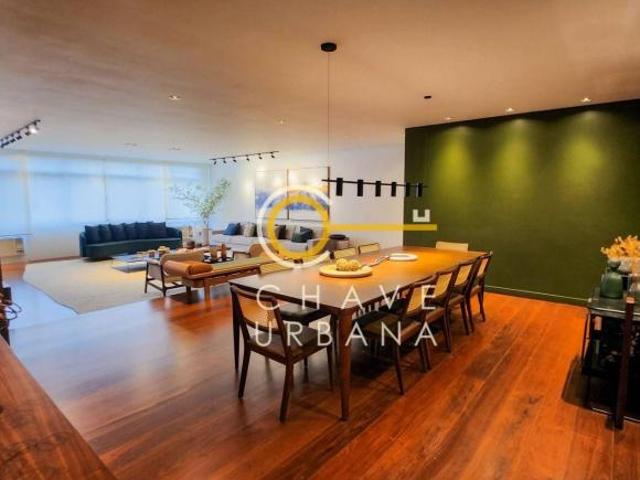 Apartamento com 4 dormitórios à venda, 238 m² por R$ 3.200.000,00 Boqueirão Santos/SP