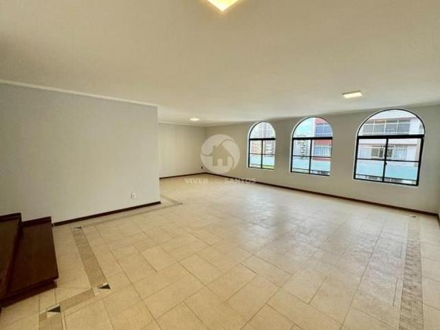 Apartamento com 4 dormitórios à venda, 334 m² por R$ 1.390.000,00 Boqueirão Santos/SP