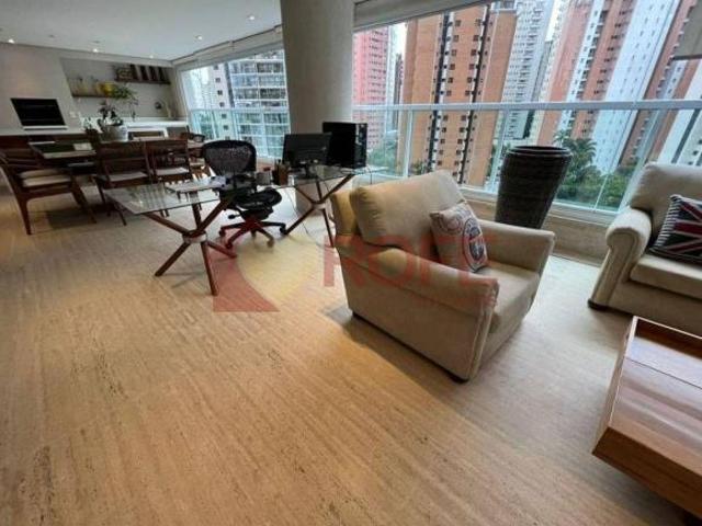 Apartamento com 4 dormitórios à venda, 335 m² no Hemisphere! Localização excelente!