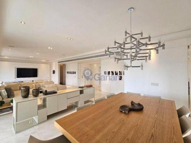 Apartamento com 4 dormitórios à venda, 400 m² por R$ 10.800.000,00 Moema São Paulo/SP
