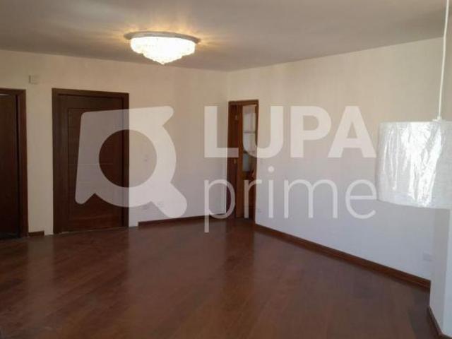 Apartamento com 4 dormitórios de 200m² à venda, em Santana