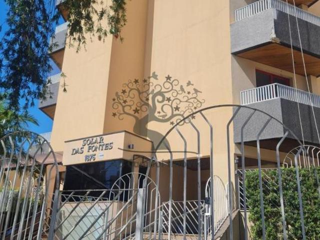 Apartamento com 4 dormitórios e lazer. Vila Itapura