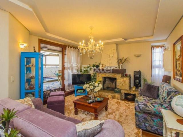 Apartamento com 4 dormitórios em Canoas