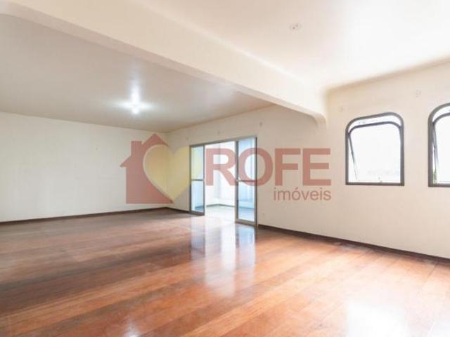 Apartamento com 4 dormitórios em Moema, 196mts!
