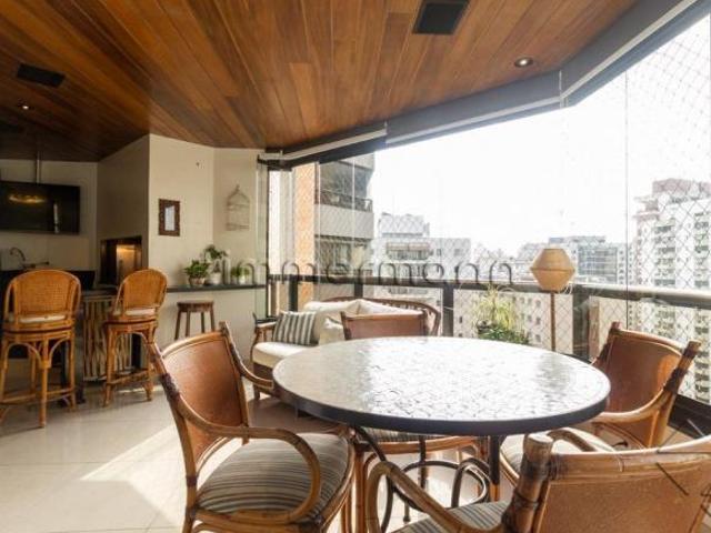 APARTAMENTO COM 4 DORMITÓRIOS EM PERDIZES