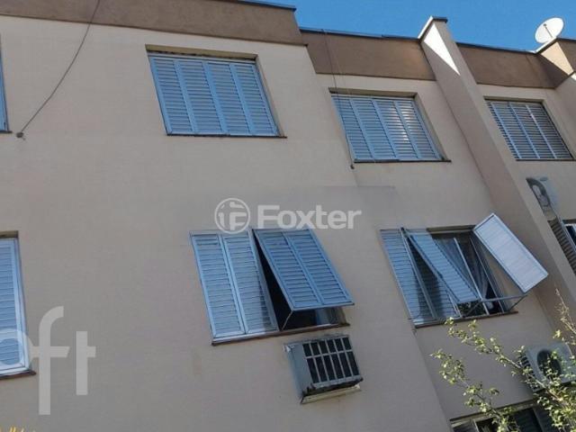 Apartamento com 4 dormitórios em Porto Alegre