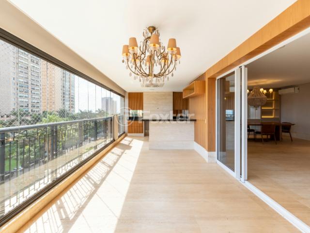 Apartamento com 4 dormitórios em Ribeirão Preto
