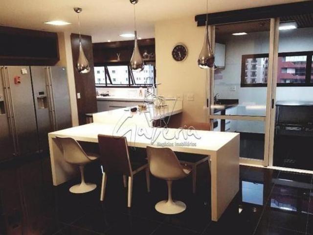Apartamento com 4 dormitórios em São Caetano