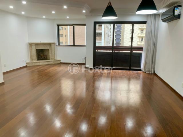 Apartamento com 4 dormitórios em São Paulo