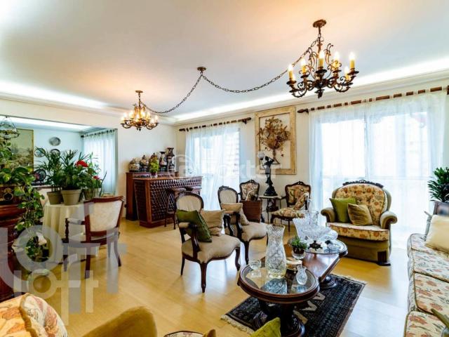 Apartamento com 4 dormitórios em São Paulo