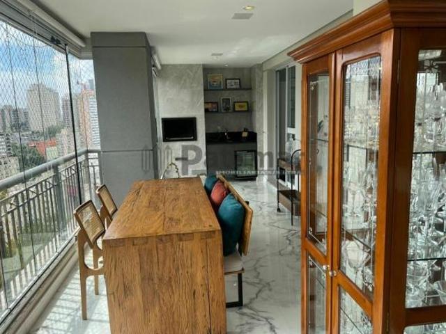 Apartamento com 4 dormitorios proximo ao Shopping Jardim Sul