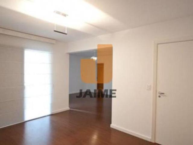 Apartamento com 4 dormitórios sendo 4 suítes e 4 vagas Perdizes