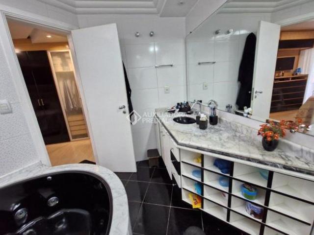 APARTAMENTO COM 4 DORMITÓRIOS SENDO 1 SUÍTE CENTRO SÃO BERNARDO DO CAMPO